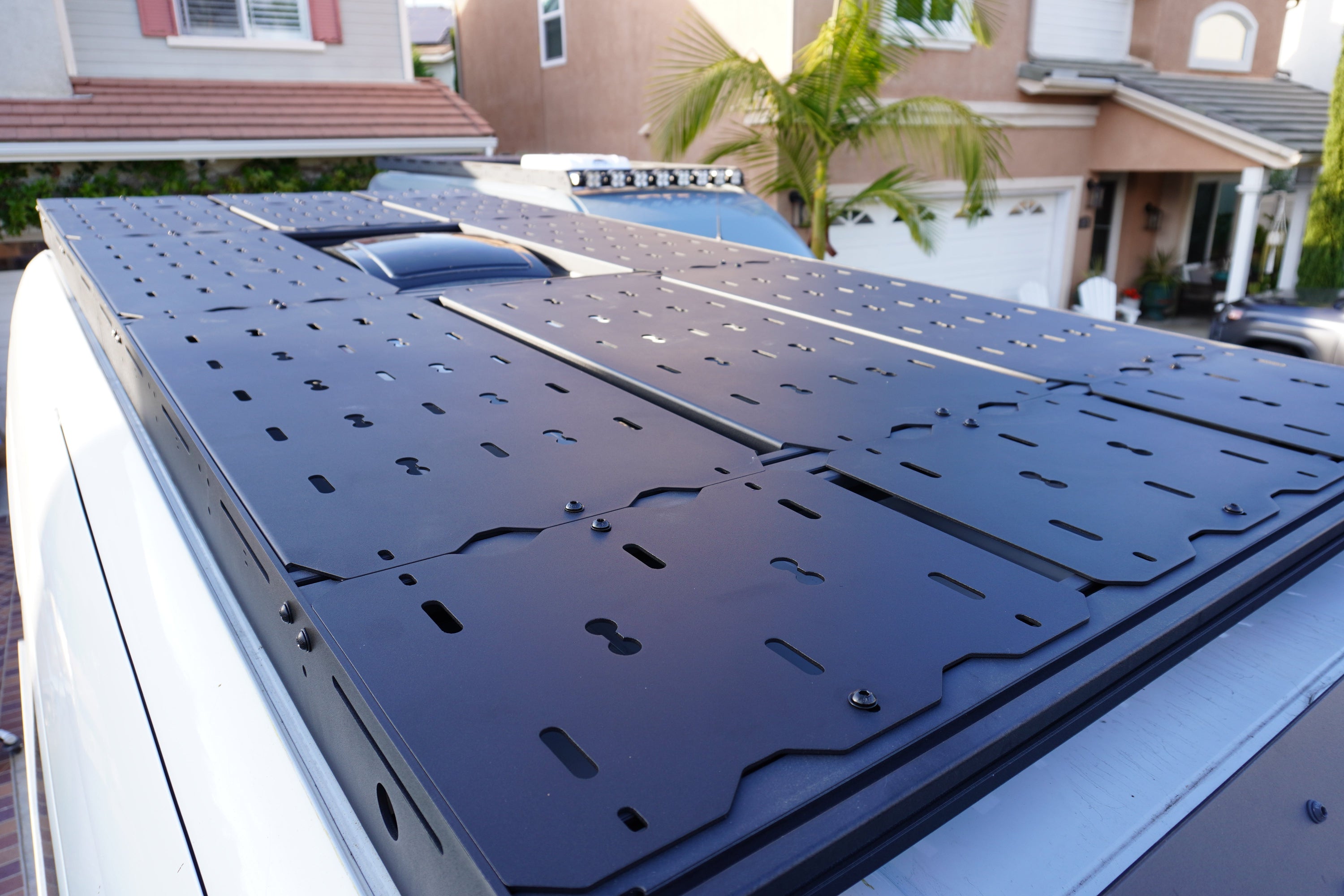 SPRINTER 144" HIGH ROOF STRATA ROOF RACK – White Top Adventures