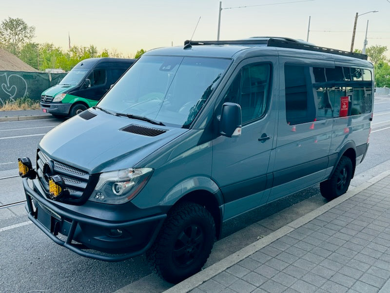 SPRINTER 144" LOW ROOF STEALTH ROOF RACK – White Top Adventures